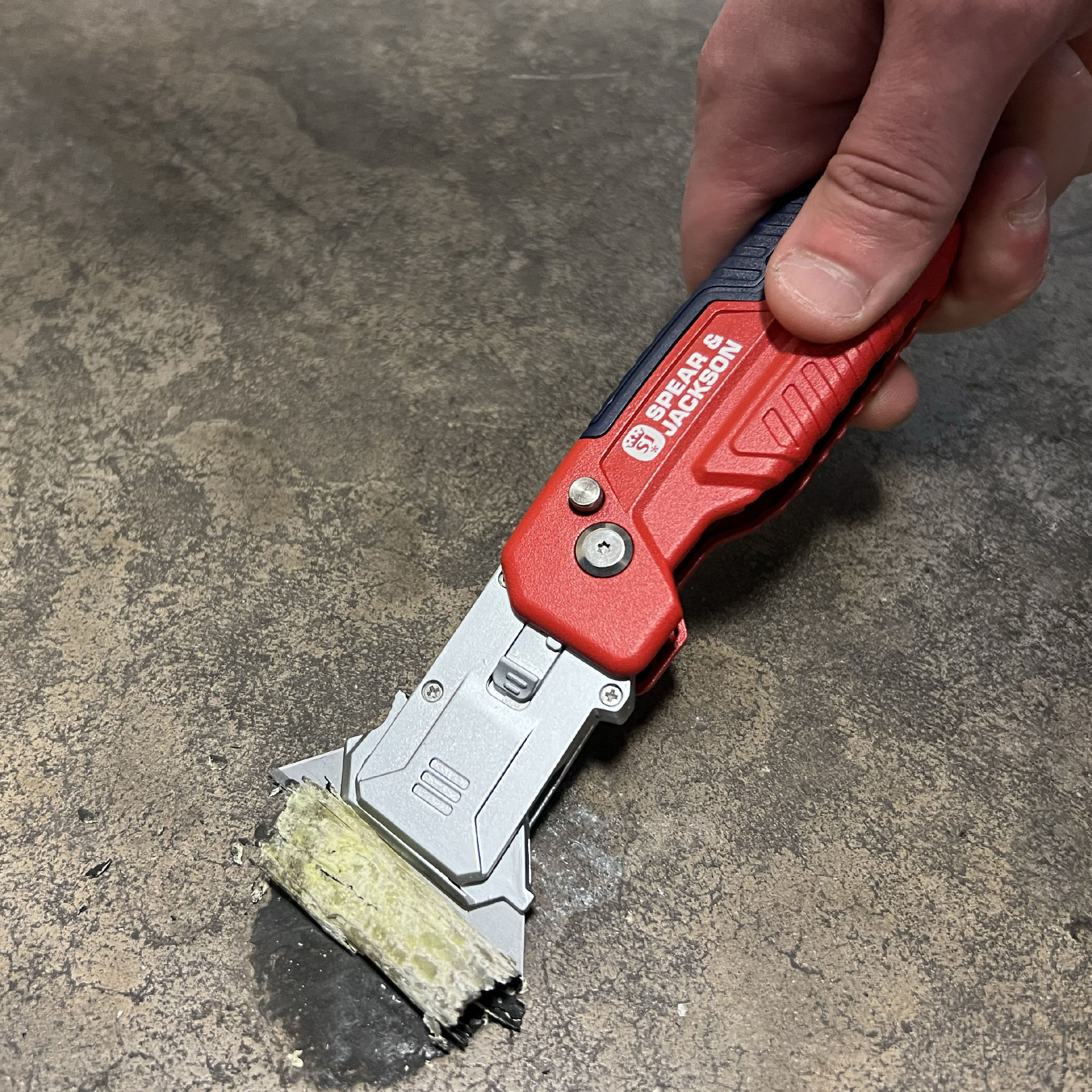 2-in-1 Trimming Knife and Scraper | Spear and Jackson